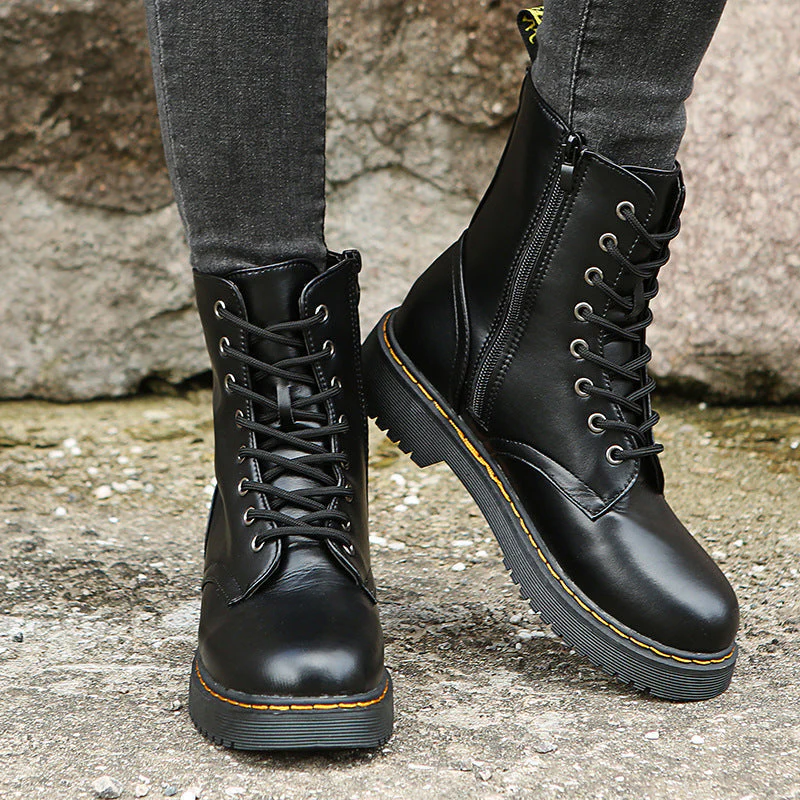 Comfortable boots with laces and a zipper – Verniershop
